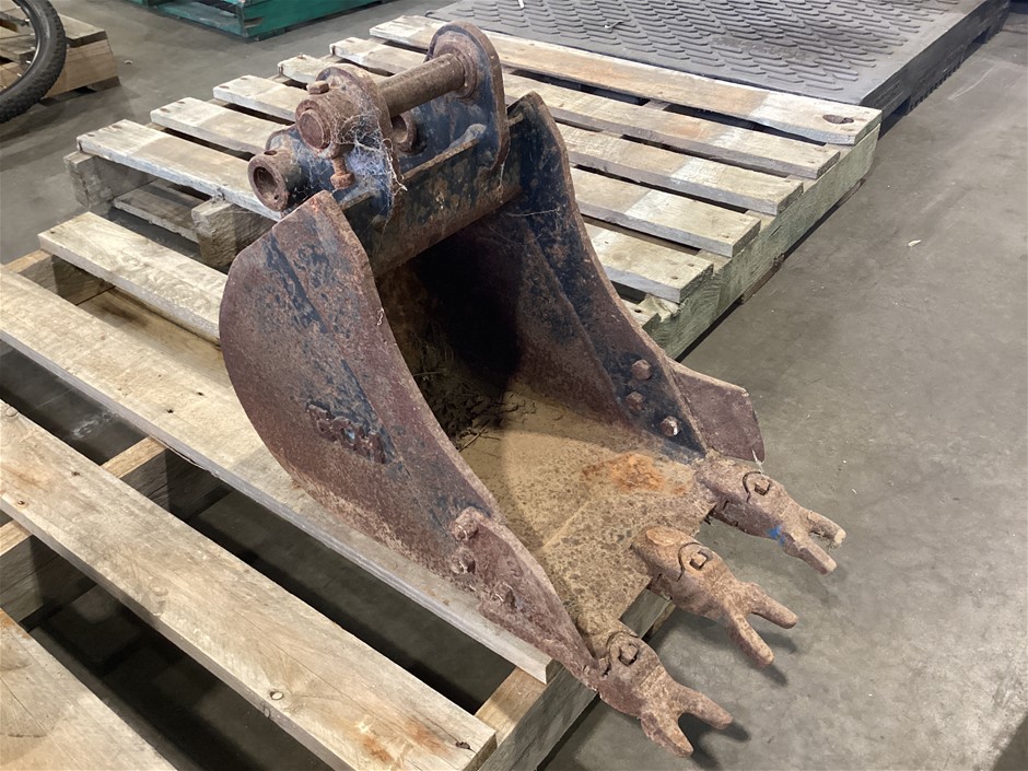 ECH 300mm Trenching Bucket Auction (0072-8018188) | Grays Australia
