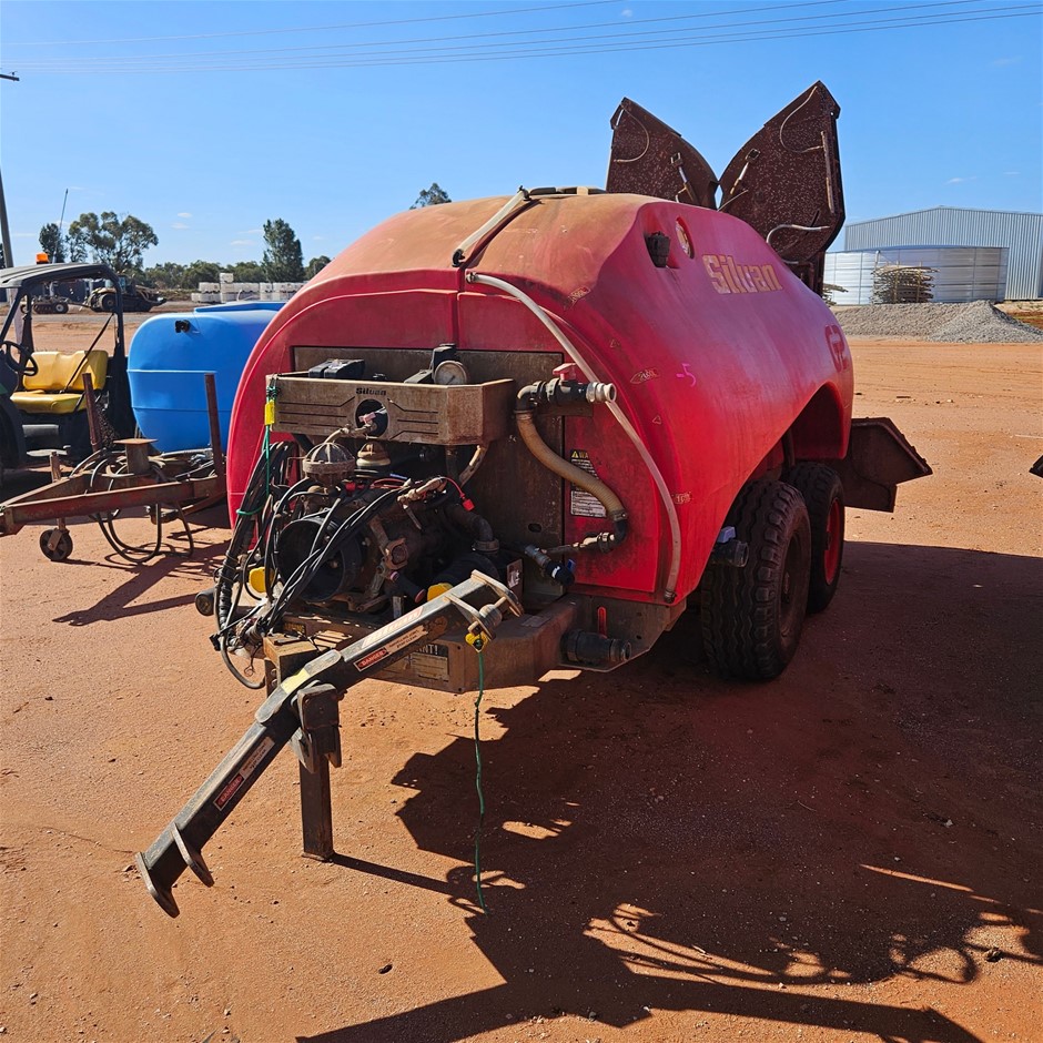 Silvan Water Tank 92E Mounted on Tandem Trailer Auction (0705-3027813 ...