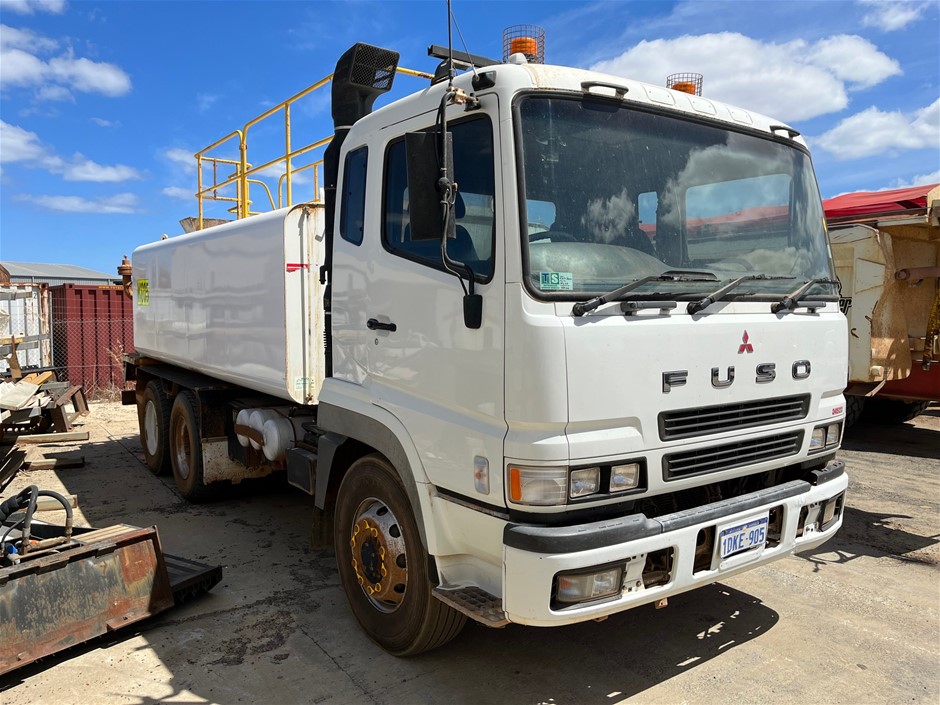2009 Mitsubishi Fuso 500 6 x 4 Water Truck Auction (0001-9047244 ...