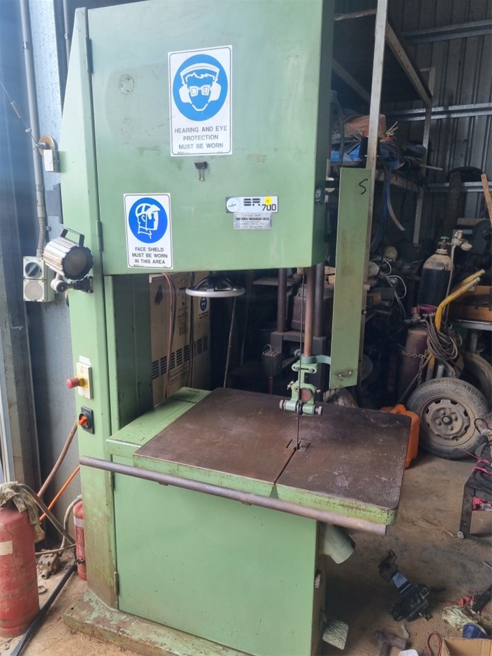 SR700 Bandsaw - Metal Auction (0004-7048759) | Grays Australia