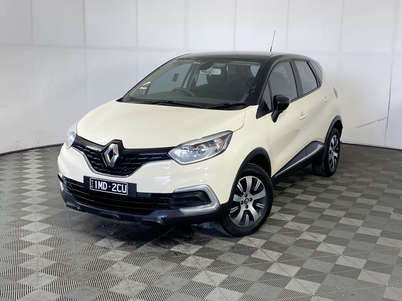 2017 Renault CAPTUR ZEN Manual Wagon Auction (0001-21017058) | Grays ...