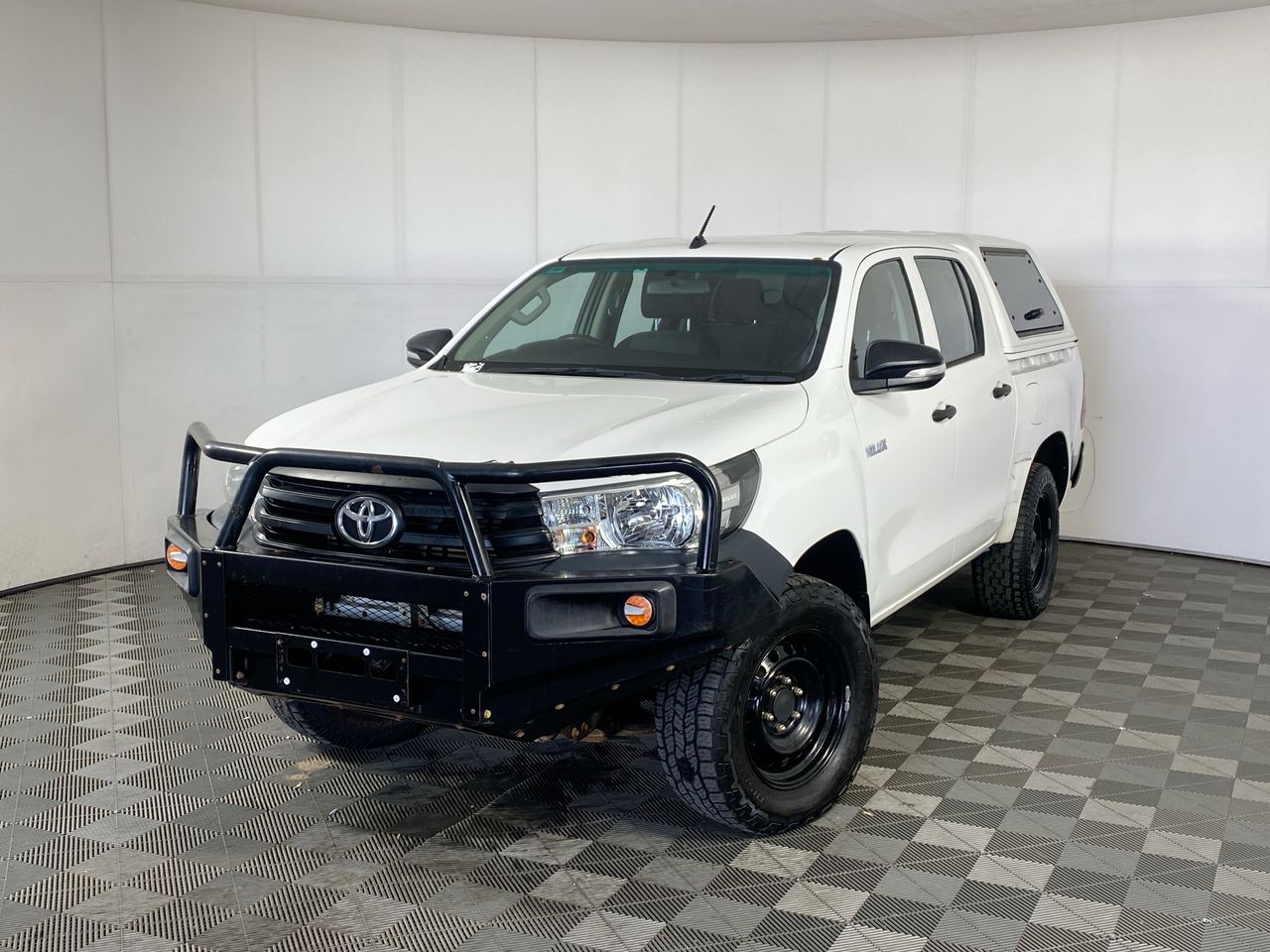 2016 Toyota Hilux 4x4 WORKMATE GUN125R Turbo Diesel Automatic Dual Cab ...