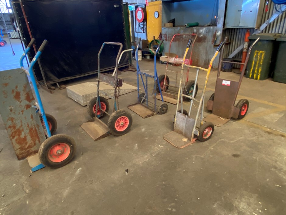 Oxy/Acetylene Trolley x 4, Gas Bottle Trolley x2 and wheelable Gas ...