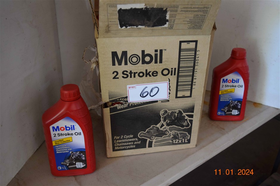 (Bid Price Per Each)3 Lots of 4 Unused 1L containers of 2 Stroke Engine ...