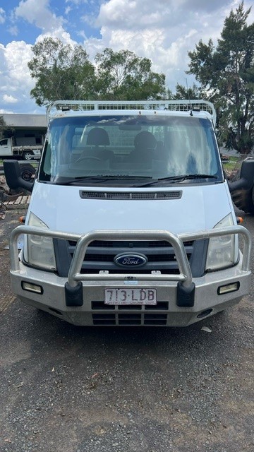 2008 Ford Transit 4 x 2 Tray Body Truck Auction (0002-7049147) | Grays ...