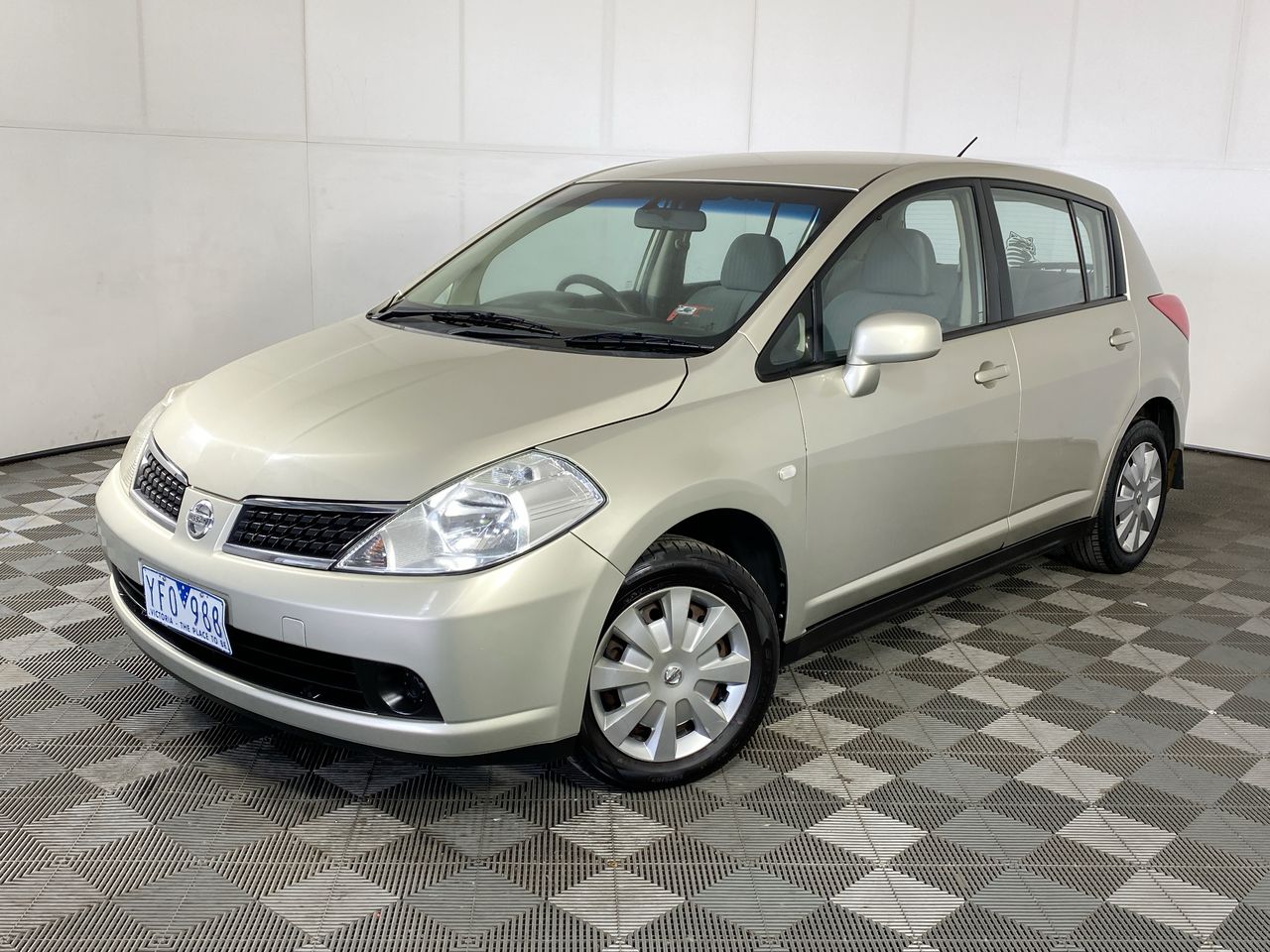 2009 Nissan Tiida ST C11 Automatic Hatchback Auction (0001-21018646 ...