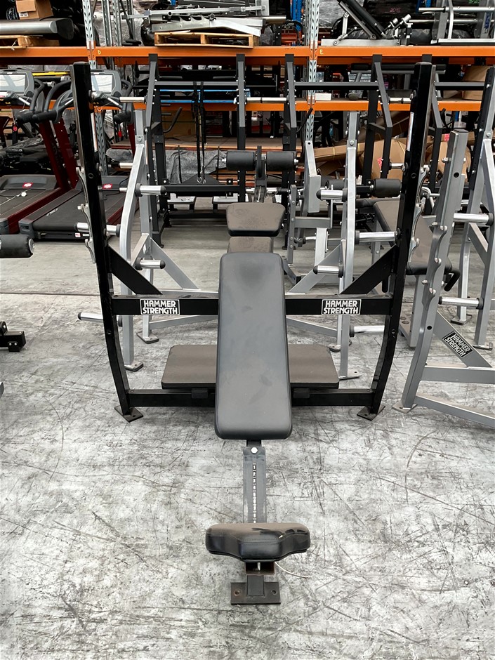 1x Hammer Strength Incline Bench Press Auction (0125-3028048) | Grays ...