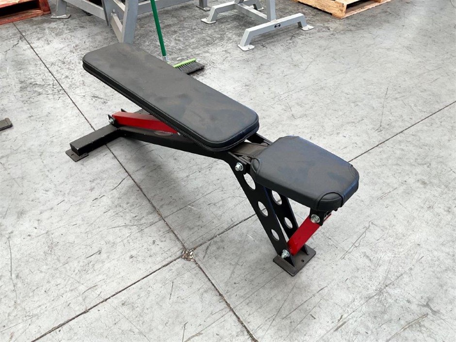 1x Proflex Adjustable Exercise Bench Auction (0140-3028048) | Grays ...