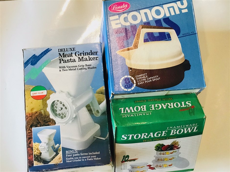 Vintage household items as new in original boxes. Auction (0049-8018391 ...