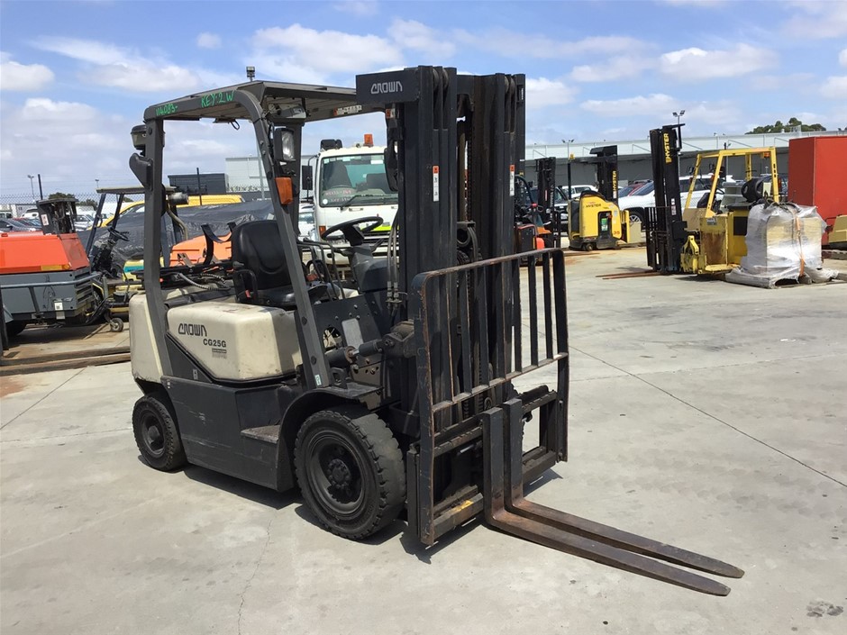 Crown CG25G Counterbalance Forklift Auction (0001-3028220) | Grays ...