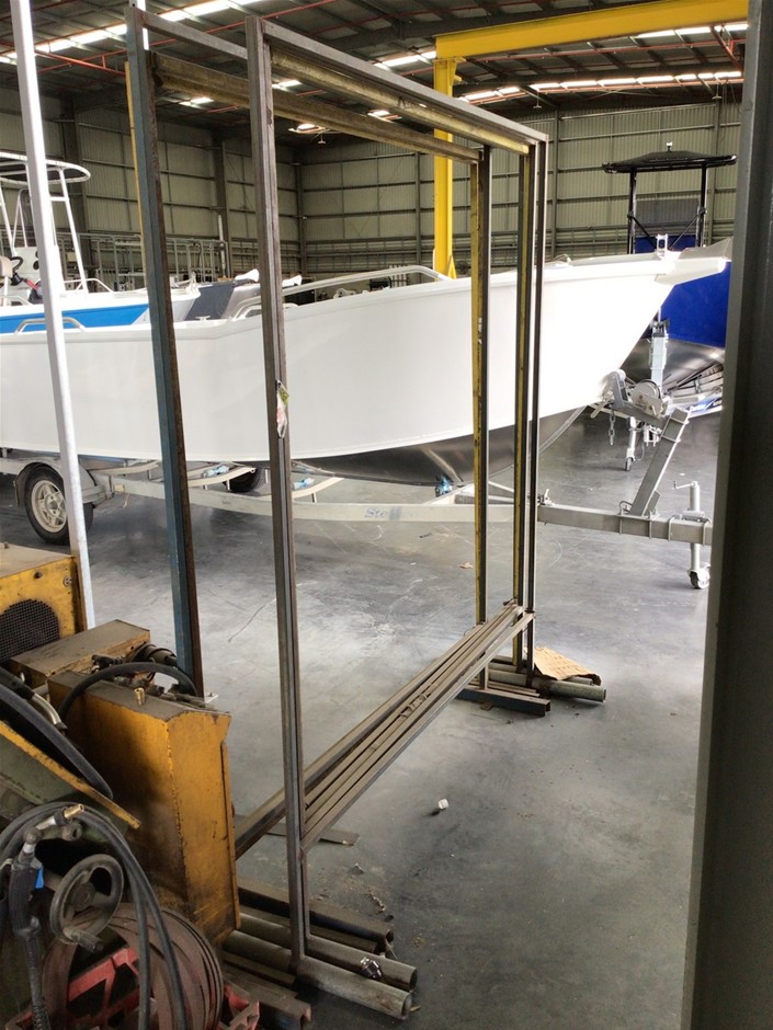 7 Approx Welding Screen Frames Auction (0095-7049677) | Grays Australia