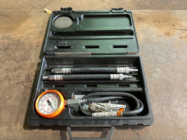 Snap-On MT308L Compression Gauge Set Auction (0096-9048438) | Grays ...