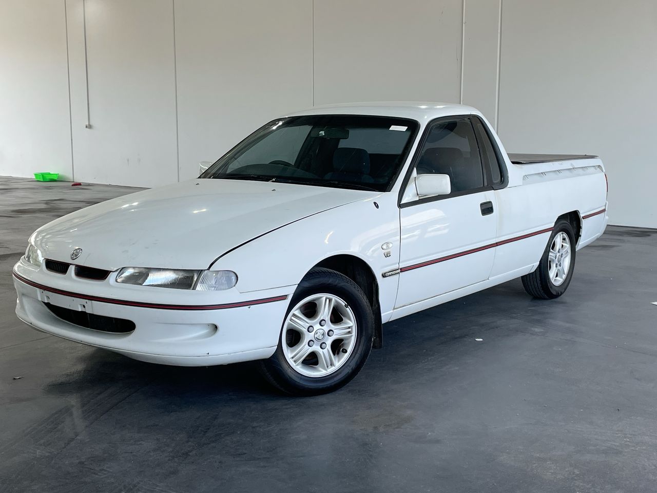 2000 Holden Commodore VSIII Automatic Ute Auction (0001-21021016 ...
