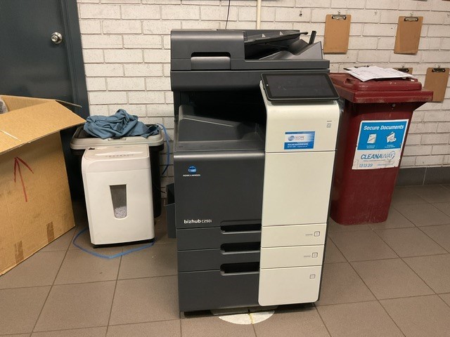 Konica Minolta Bizhub C250i Printer Auction (0338-9048438) | Grays ...