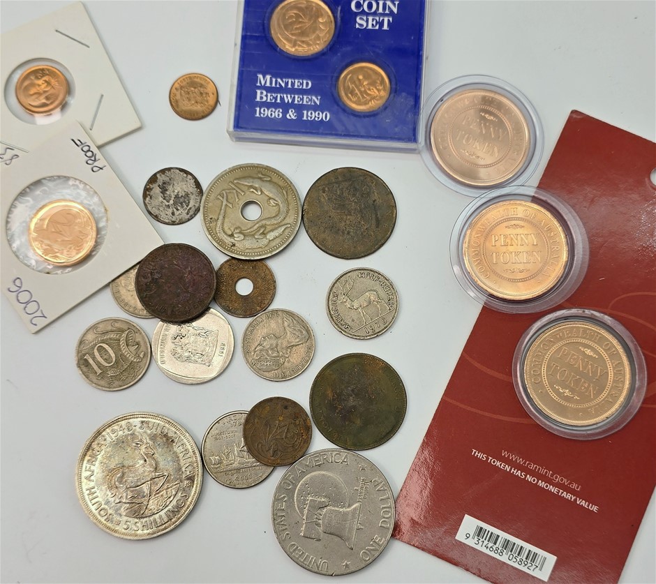 BULK LOT OF VARIOUS COINS Auction (0013-2558556) | Grays Australia