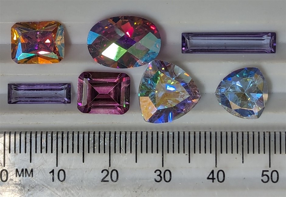 40 carats MYSTIC TOPAZ Gemstones Auction (0008-2558084) | Grays Australia