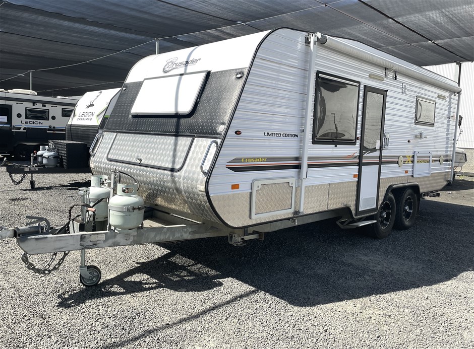 2012 CRUSADER X COUNTRY CARAVAN - NO RESERVE Auction (0001-10340613 ...