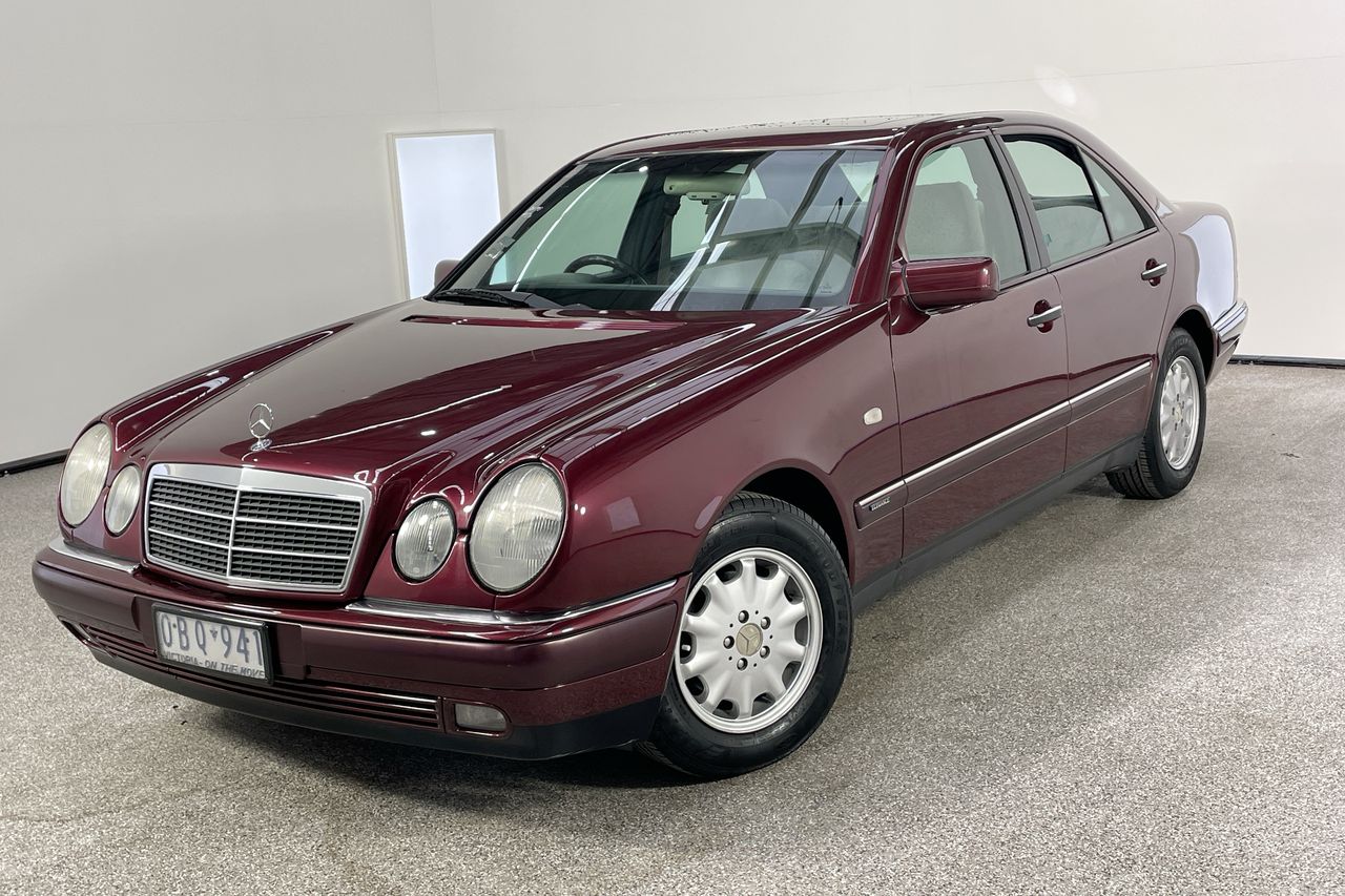 1996 Mercedes Benz E230 Classic W210 Automatic Sedan Auction (0001 ...