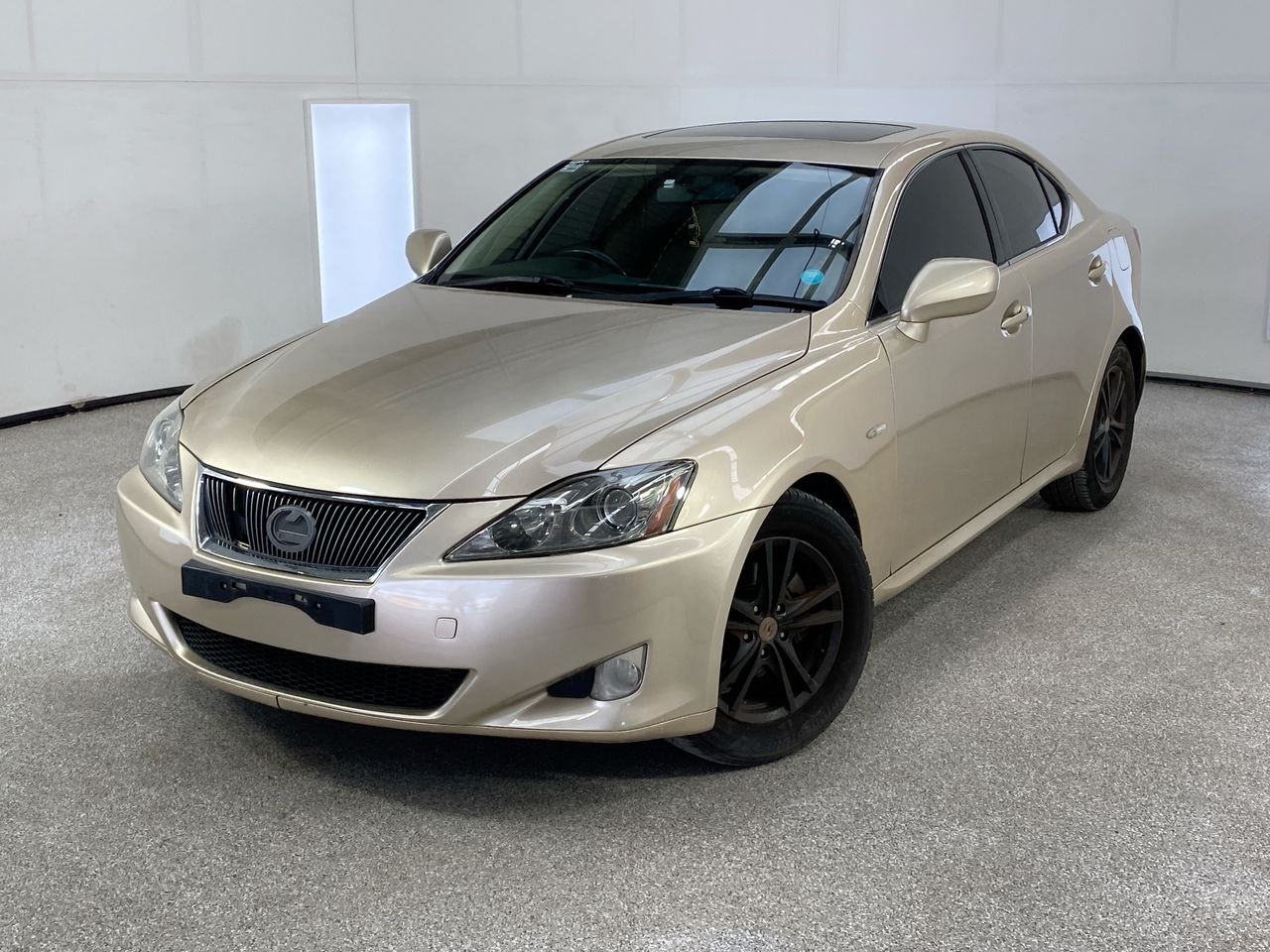 2005 Lexus IS IS250 Prestige Auto (WOVR-INSPECTED)
