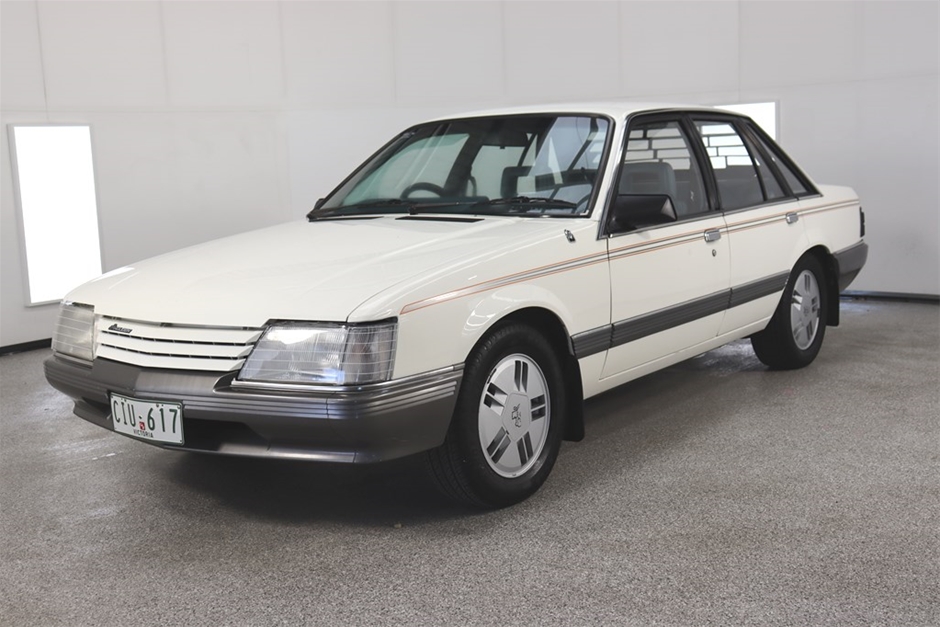 1984 Holden Commodore VK SL Automatic Sedan Auction (0001-20084852 ...