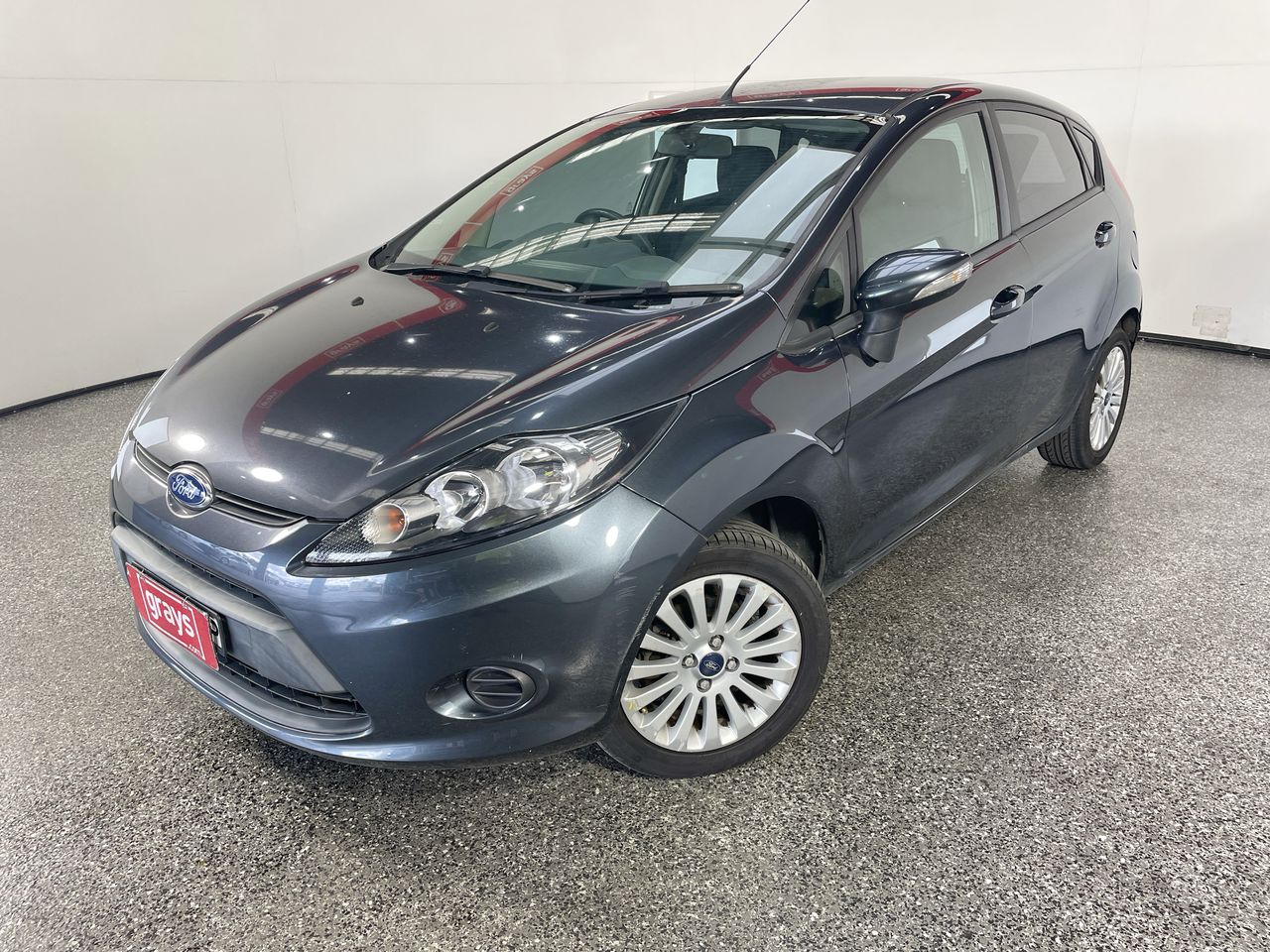 2010 (2011 Comp) Ford Fiesta LX Auto 5D Hatch 100,570 kms Auction (0001 ...
