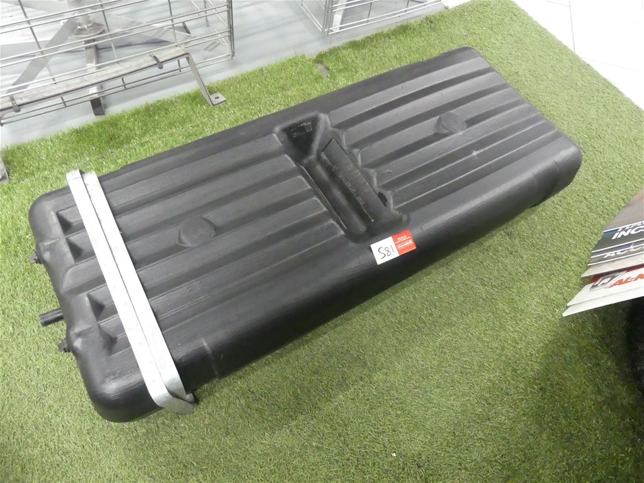 2 x Camec Unused Caravan Water Tank Auction (0185-5056126) | Grays ...