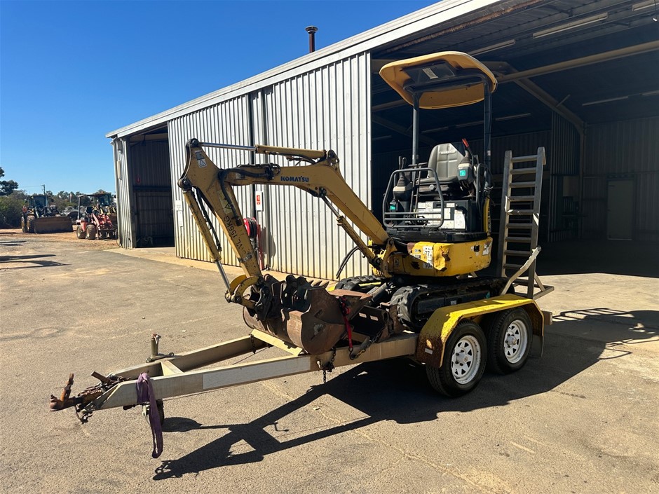 2007 PC14R Komatsu Excavator & 2008 Auswide Plant Trailer Auction (0006 ...