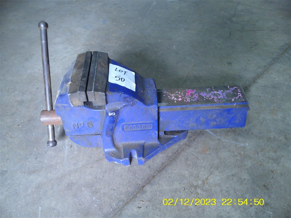 Bench Vise Record No 6 Auction (0050-5056225) | Grays Australia