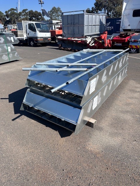 2 x Assorted Fast Tread Stair Frames Auction (0010-3028824) | Grays ...