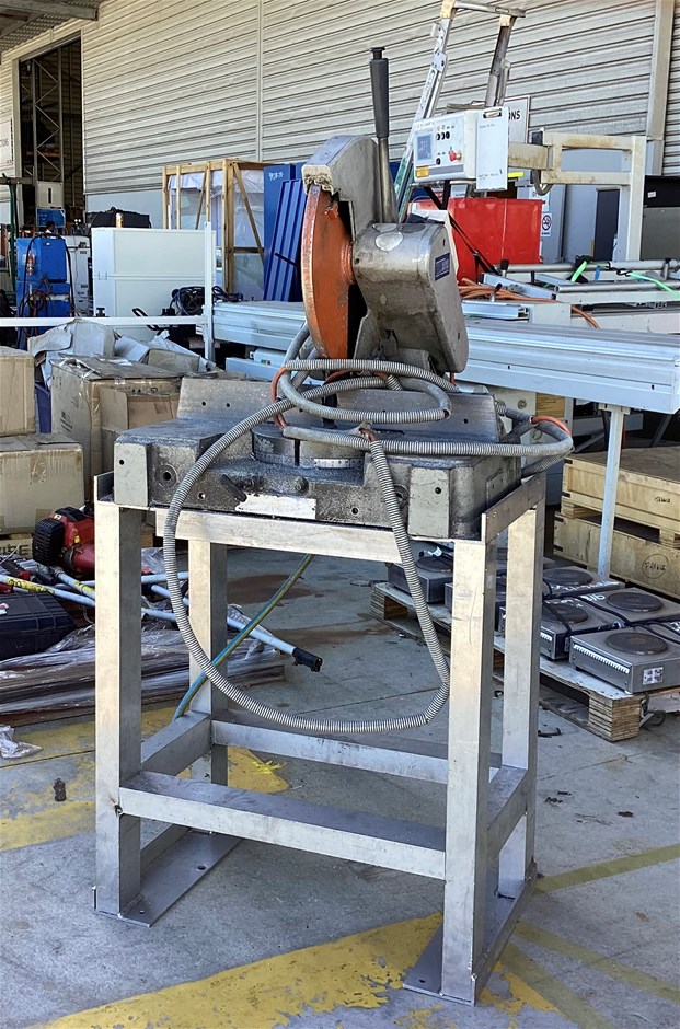 3 Phase Drop Saw On A Stand With a Metal Cutting Blade Auction (0004 ...