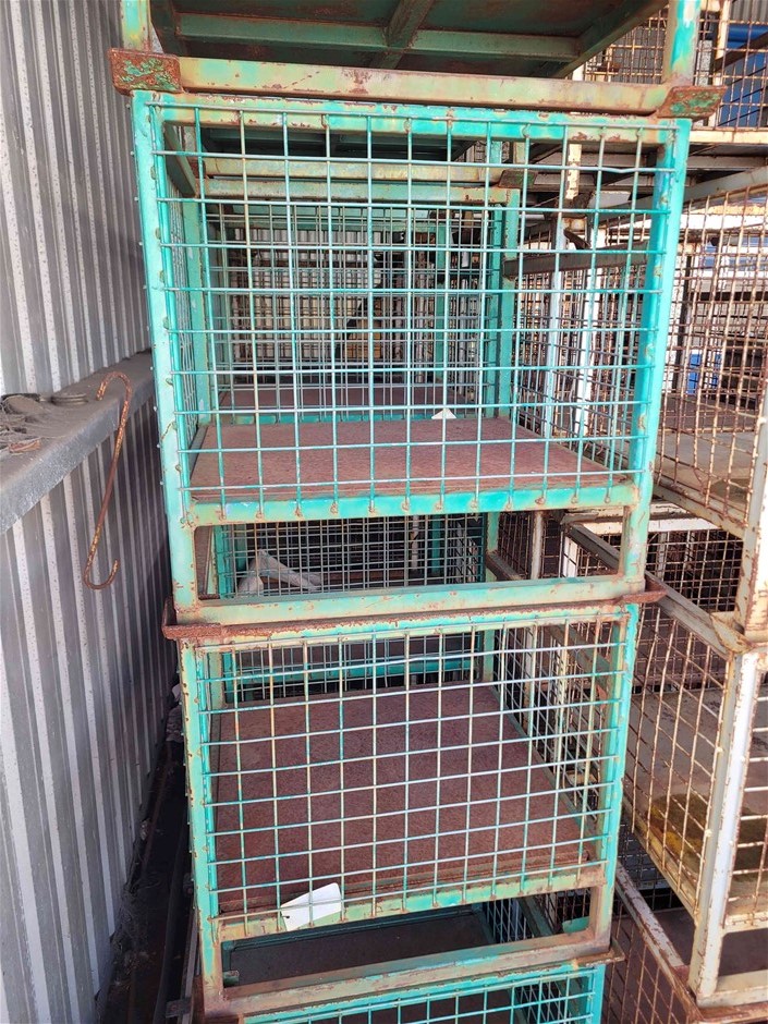 Qty 12 x Stackable Wire Stillages - Green Auction (0007-3028903 ...
