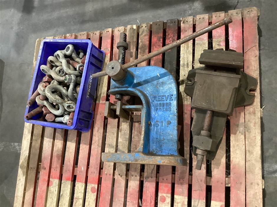 Reeve Arbor Press, Vice, Quantity Of Shackles Auction (0092-8018683 ...