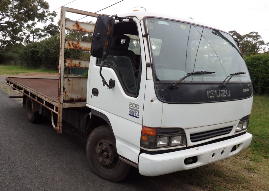 Isuzu NPR200 Tray back truck, Auction (0005-5056887) | Grays Australia