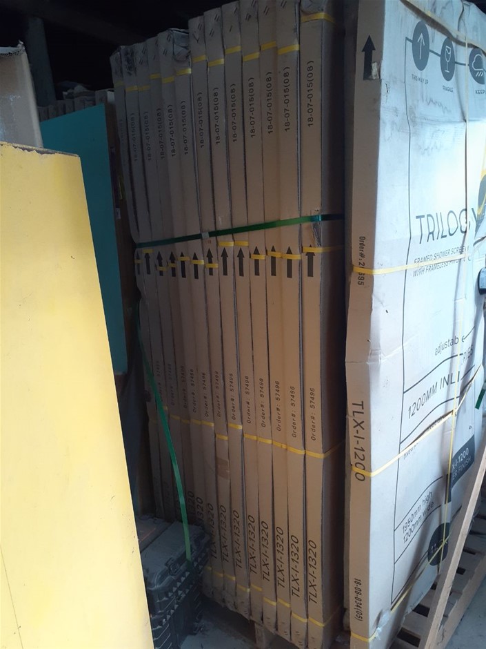 Trilogy Luxe - Inline Shower Screen Auction (0006-7051144) | Grays ...
