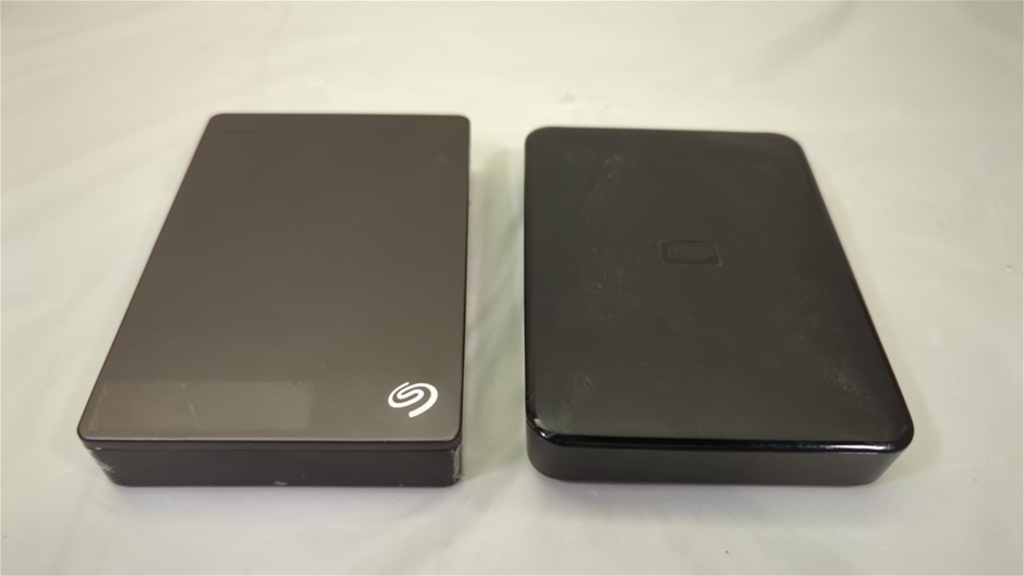 Seagate Western Digital External Drive Bundle (2-Pack) Auction (0008 ...