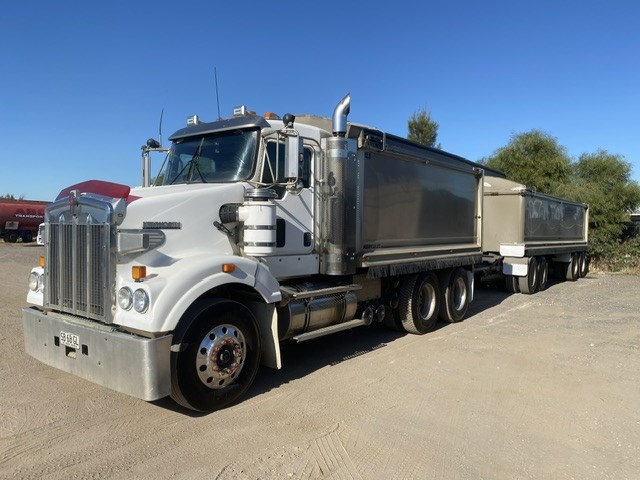 2012 Kenworth T409 SAR 6x4 Tipper Truck & 2013 Quad Dog Tipper Combo ...