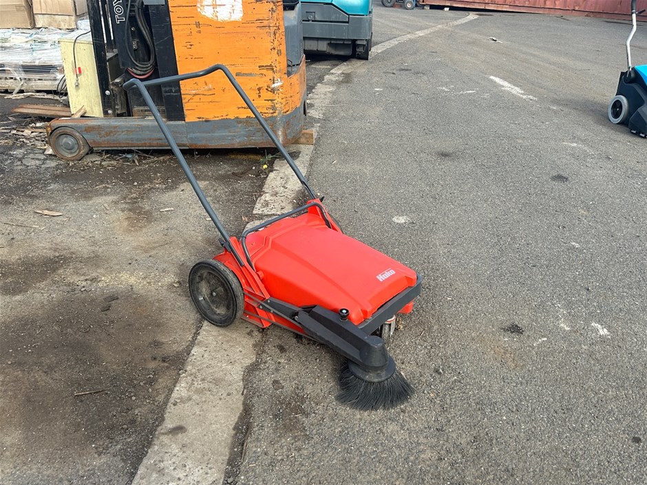 Hako Push Floor Sweeper Auction (0032-3029080) | Grays Australia