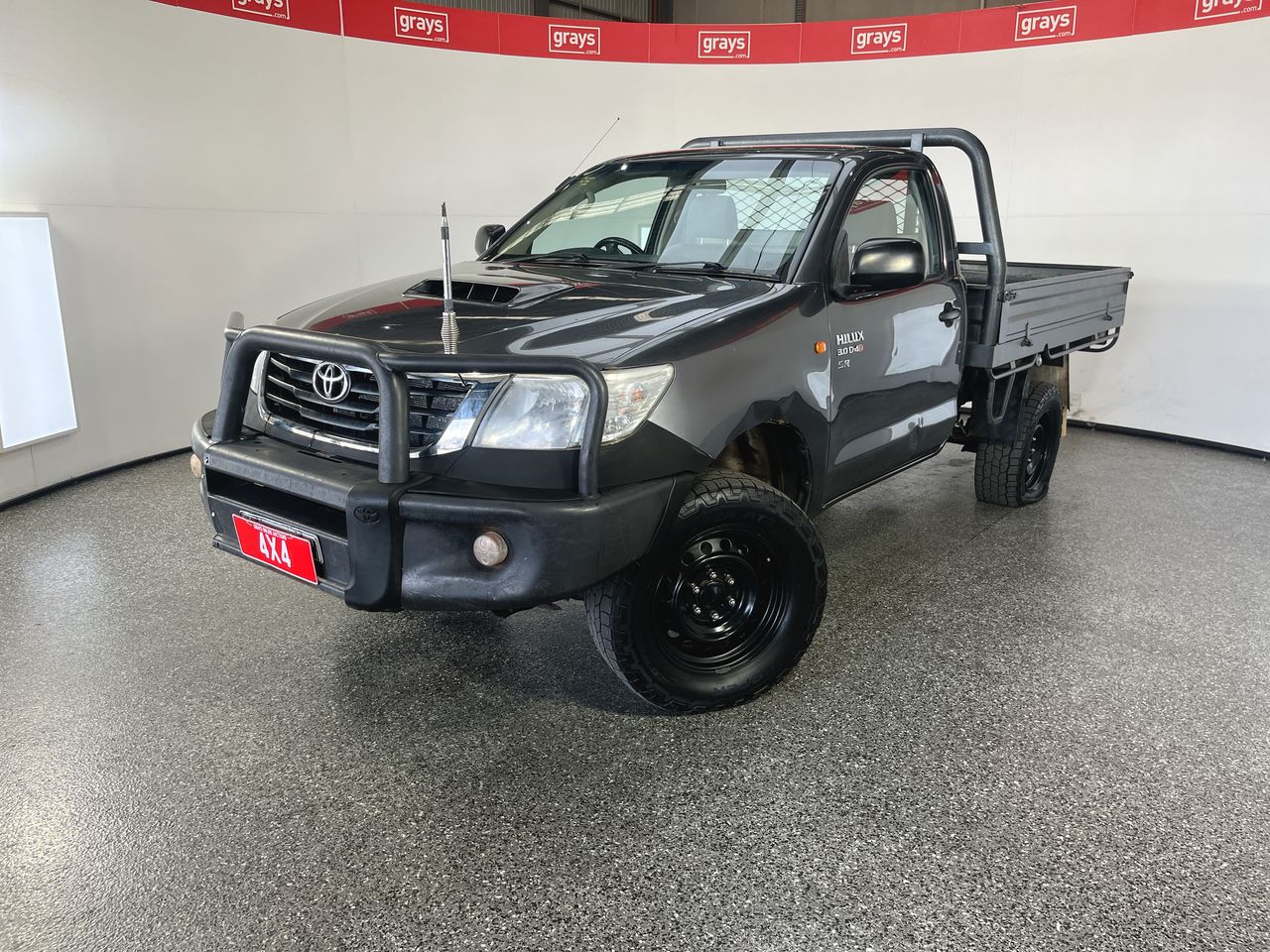 2015 Toyota Hilux 4X4 SR KUN26R Turbo Diesel Manual Cab Chassis Auction ...