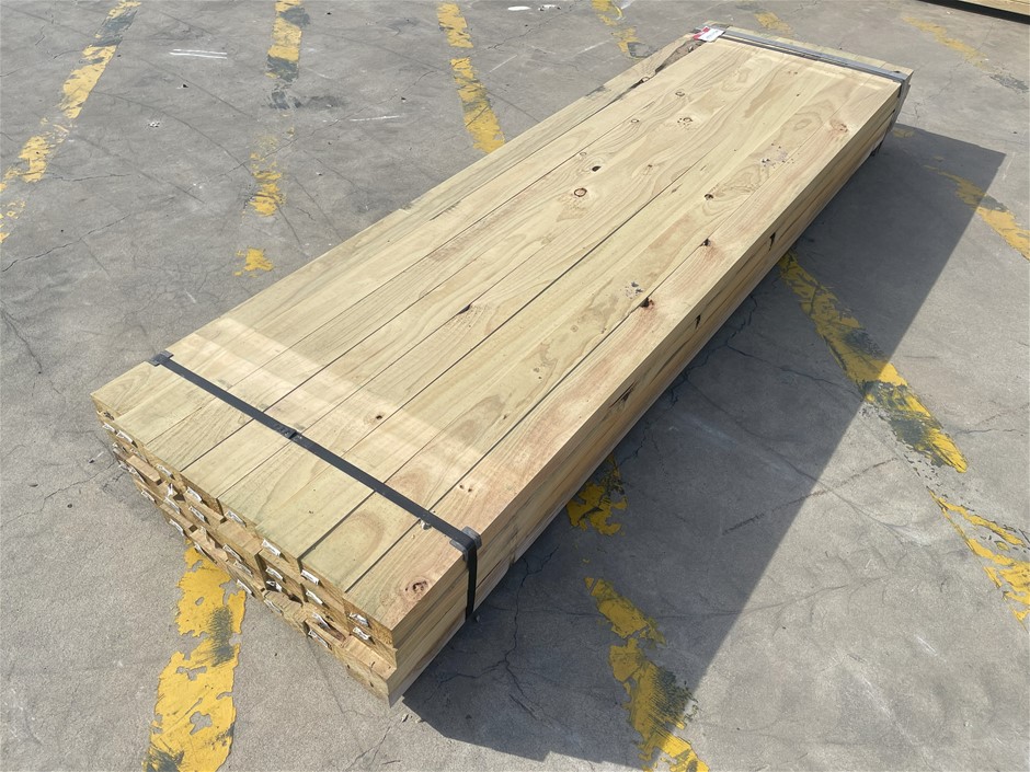 90mm x 45mm x 2400mm Treated Pine Timber, Qty x 32 Pcs Auction (0038 ...