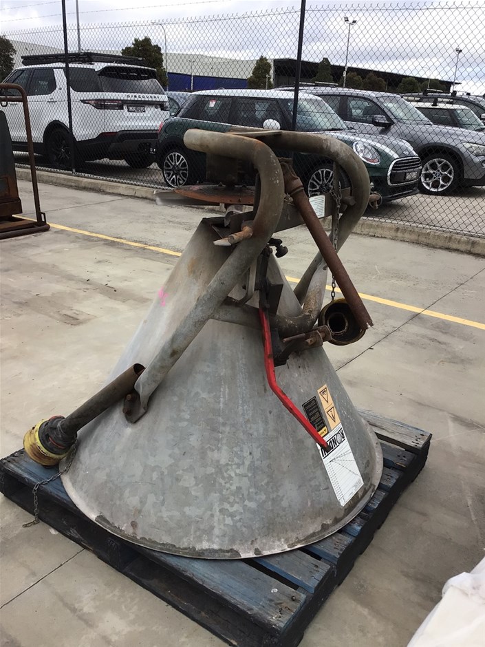 1 x RONDINI SPREADER. Auction (0065-3029242) | Grays Australia