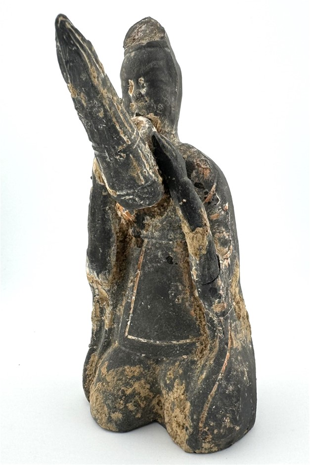 206 BC - 220 AD CHINESE HAN DYNASTY TERRACOTTA SCULPTURE OF A MUSICIAN ...