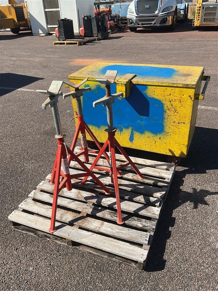 Rigid Pipe Threading Machine with Site Box and Stands Auction (0017 ...