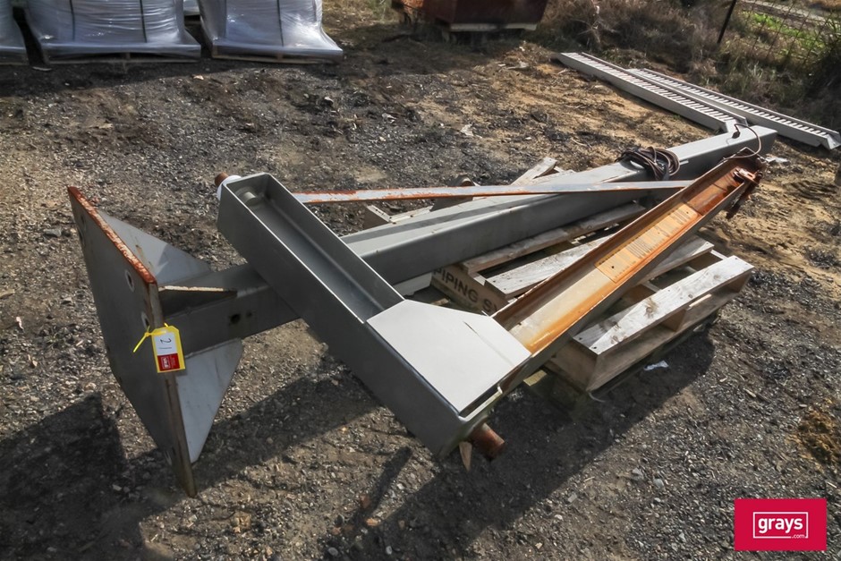 Jib Crane Disassembled on Pallet Auction (0021-5056743) | Grays Australia