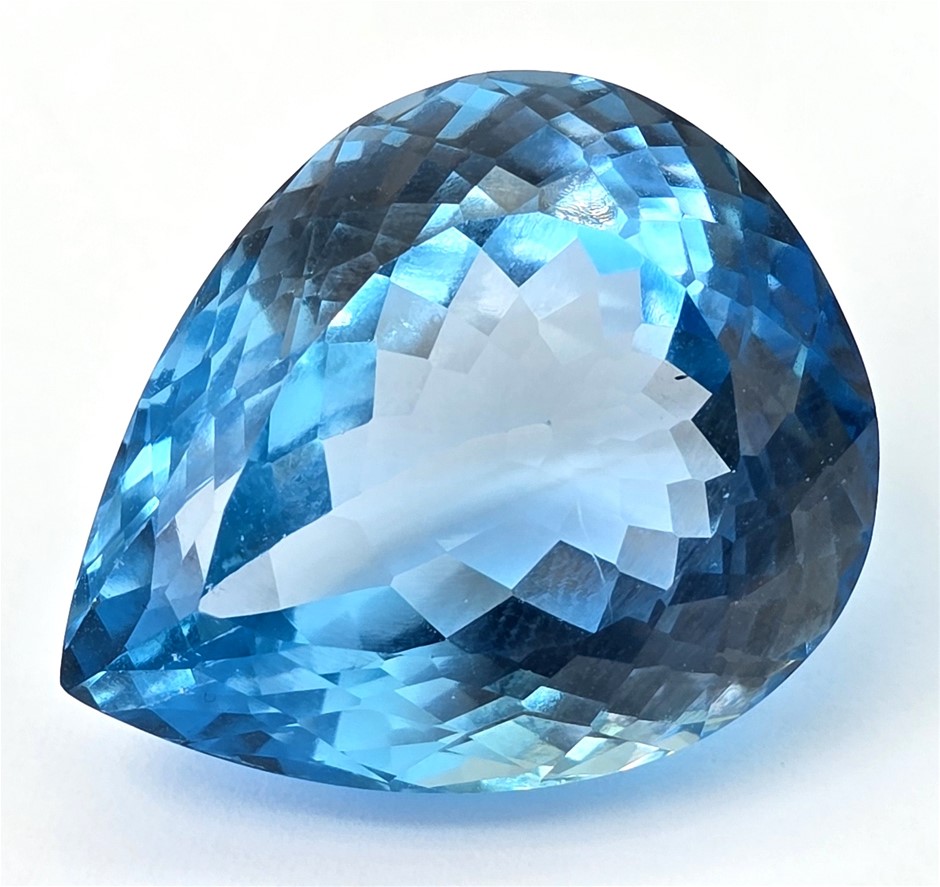 63.50 CARAT NATURAL BLUE TOPAZ WITH $3,650 VALUATION Auction (0001 ...