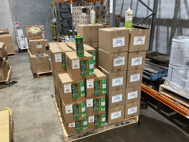 Pallet Containing 43 Bixes Of Assorted Cutting Compound Auction (0049 ...