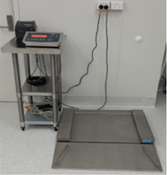 Floor Scale Minebea Pallet Scale;Model: IFS4 300GG-I Auction (0026 ...