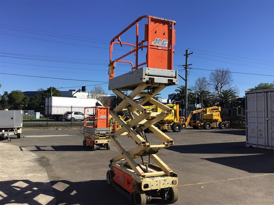 2014 JLG 1930ES Scissor Lift Auction (0021-5057607) | Grays Australia
