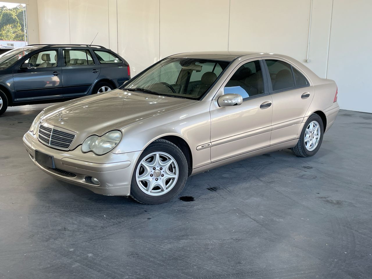 2002 Mercedes Benz C180 K Classic W203 Automatic Sedan Auction (0001 ...