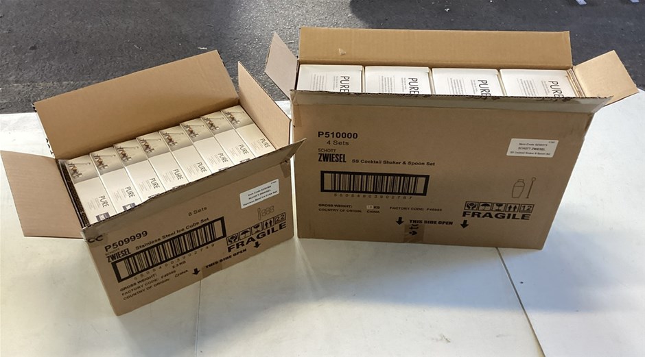 SCHOTT ZWIESEL Cocktail Shaker Sets & Ice Cube Sets Auction (0275 ...