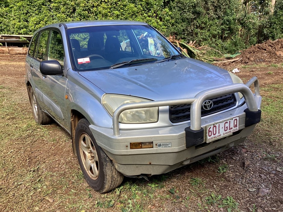 2001 Toyota Rav-4 Edge FWD Manual - 5 Speed SUV Auction (0001-50709350 ...